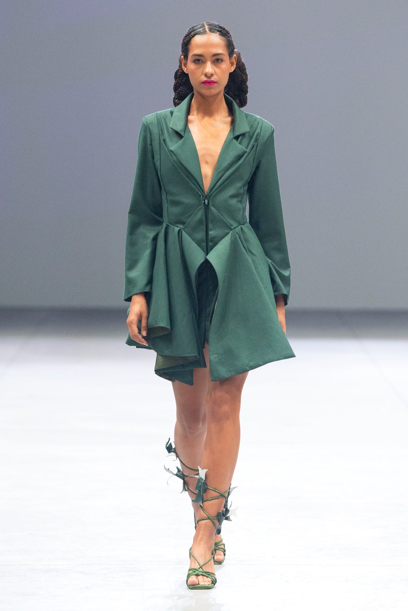 Mantidae Dress – Liz Campos